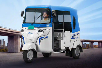 Bajaj Maxima Z vs Bajaj WEGO P50 Comparison - Price & Specs