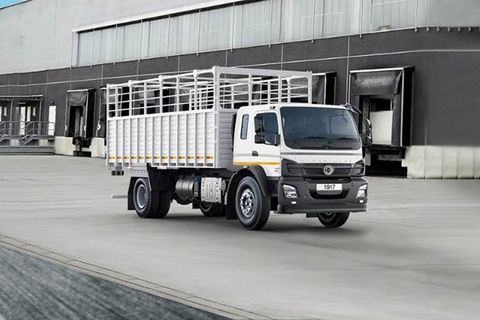 BharatBenz Trucks Images: BharatBenz Trucks Photos, Exterior & Interior