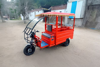 Bhavi Loader vs YC Electric E Loader Comparison - Price & Specs