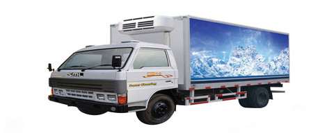 SML Isuzu Reefer Van BS-IV Price - Reefer Van BS-IV Mileage, Laoding ...