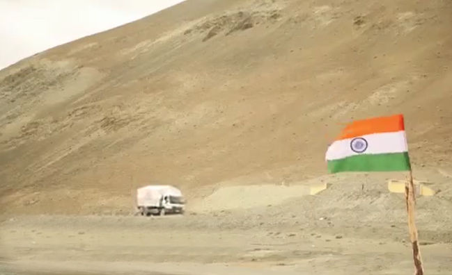 What Makes Ice Road Trucking India’s Deadliest Road Show? | Trucks ...