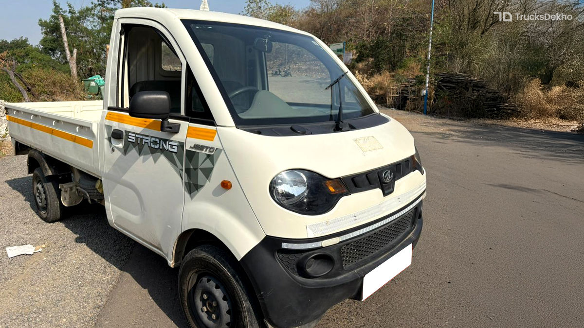 Mahindra Jeeto Strong Diesel Drive Experience: Performance | Ride And ...