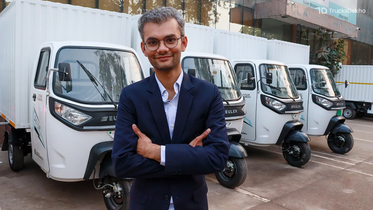 Euler Motors Celebrates With 100+ Hiload EV | Trucks.cardekho.com