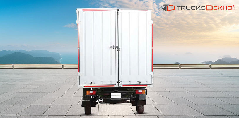 Myths And Facts: Why Electric Three-Wheelers Are The Future Of Last ...