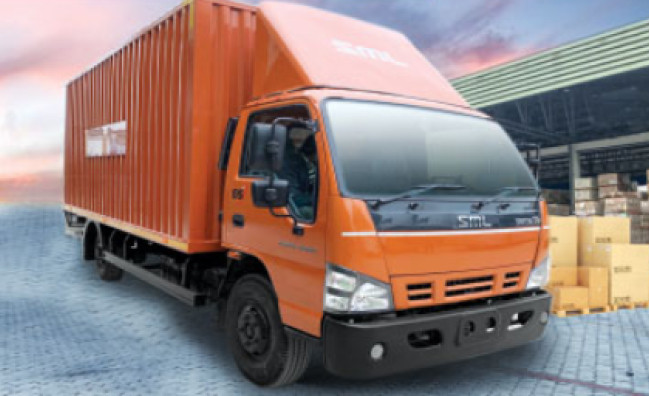 SML ISUZU roll out BS6 trucks | Trucks.cardekho.com