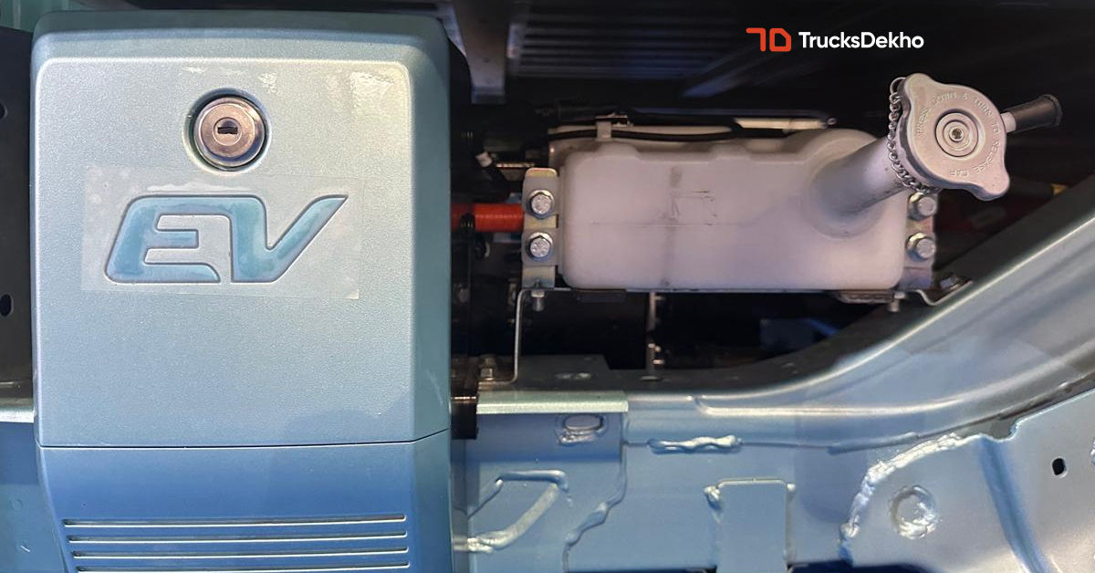 Tata Ace Pro: First Drive Experience | Trucks.cardekho.com