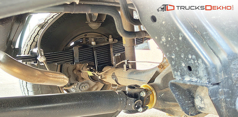 Mahindra Veero First Drive Impression: Is It Really Soch Se Aage ...